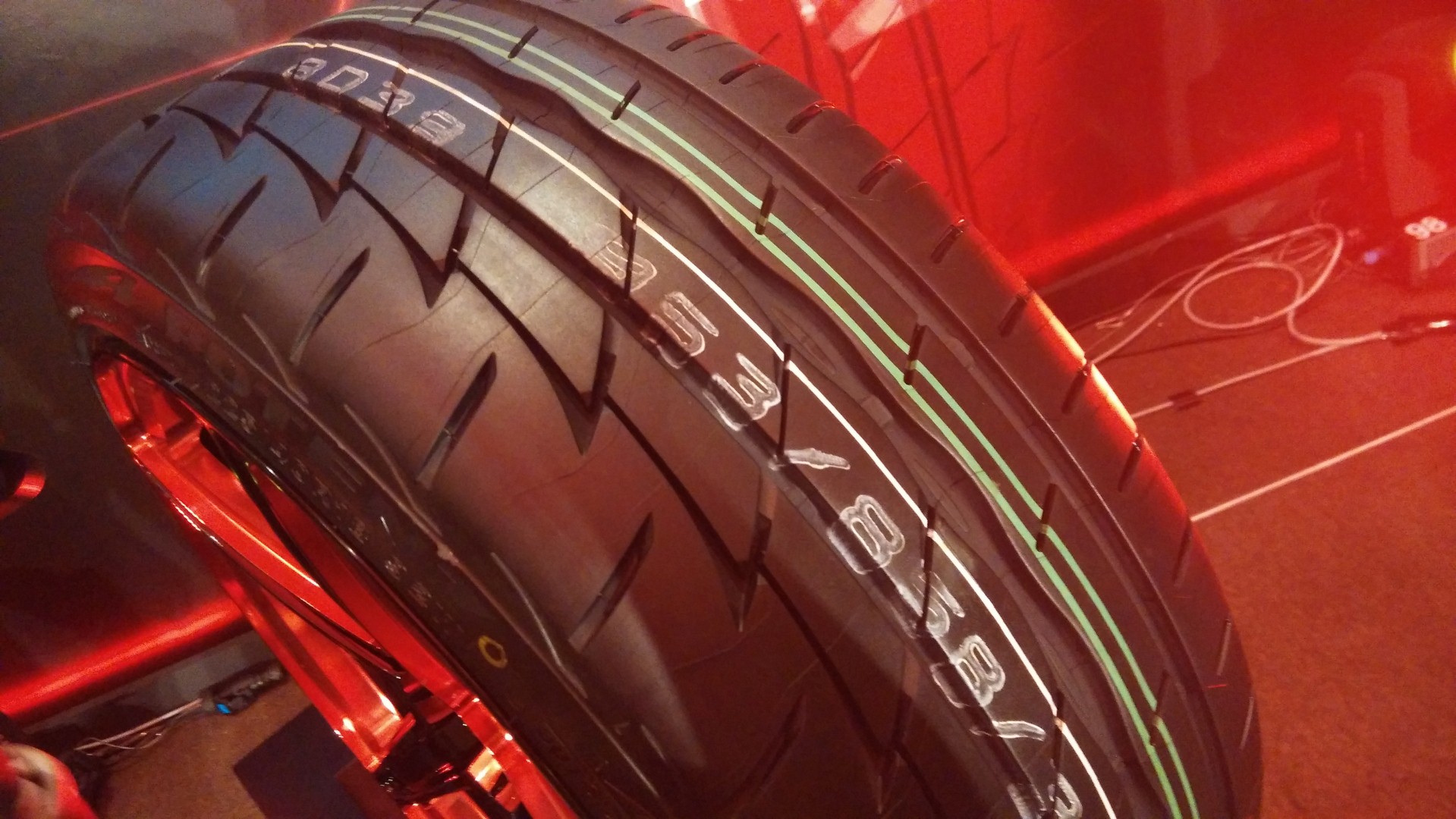 Bridgestone unveils Adrenalin RE003 - News | CarSifu